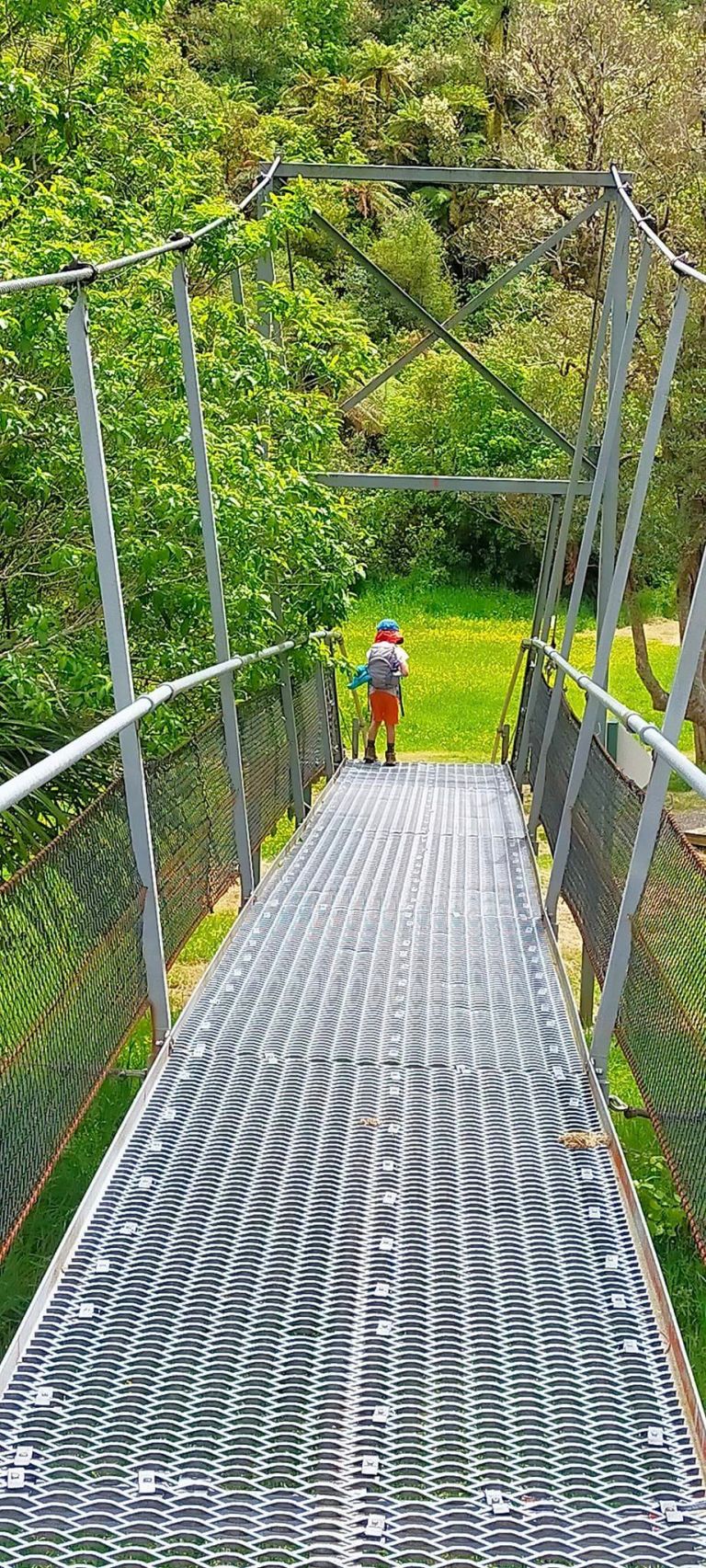 Parawai Lodge, Tararua Forest Park – trampingforlittlepeople